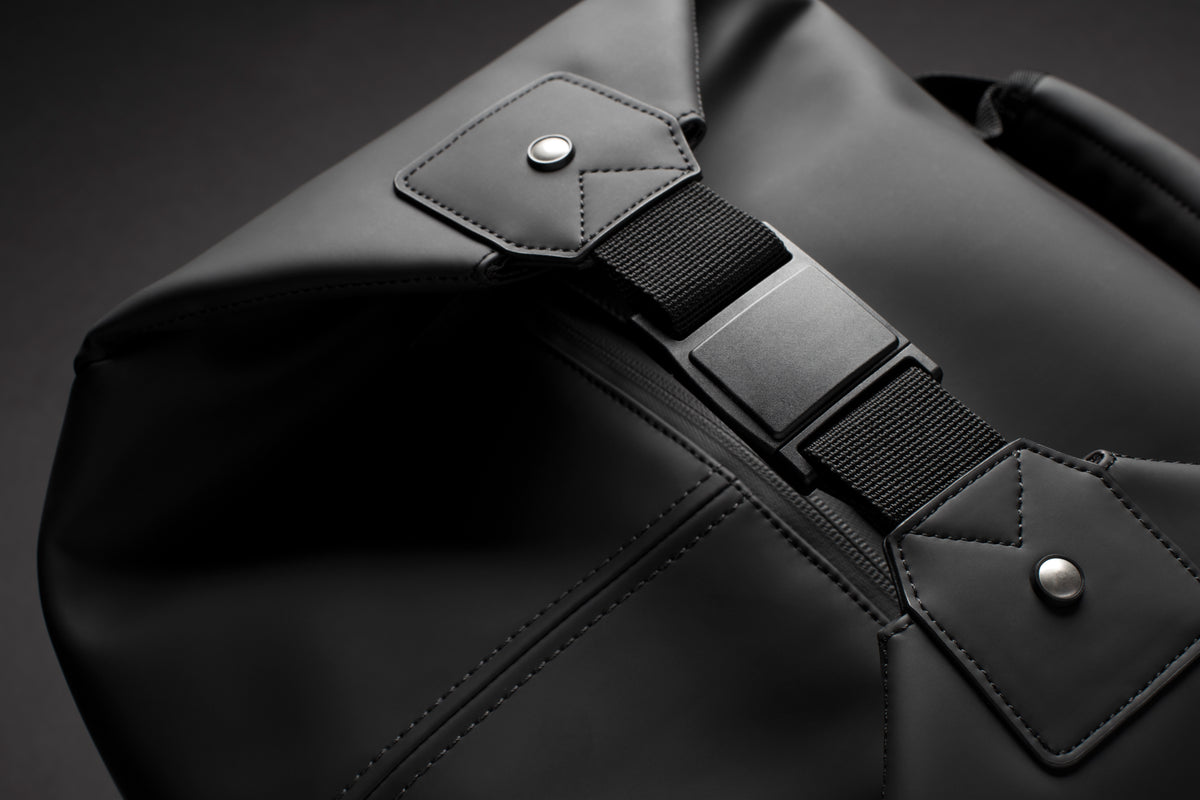 Vacanza Hybrid Duffle Backpack - Best Lightweight Carry On Luggage