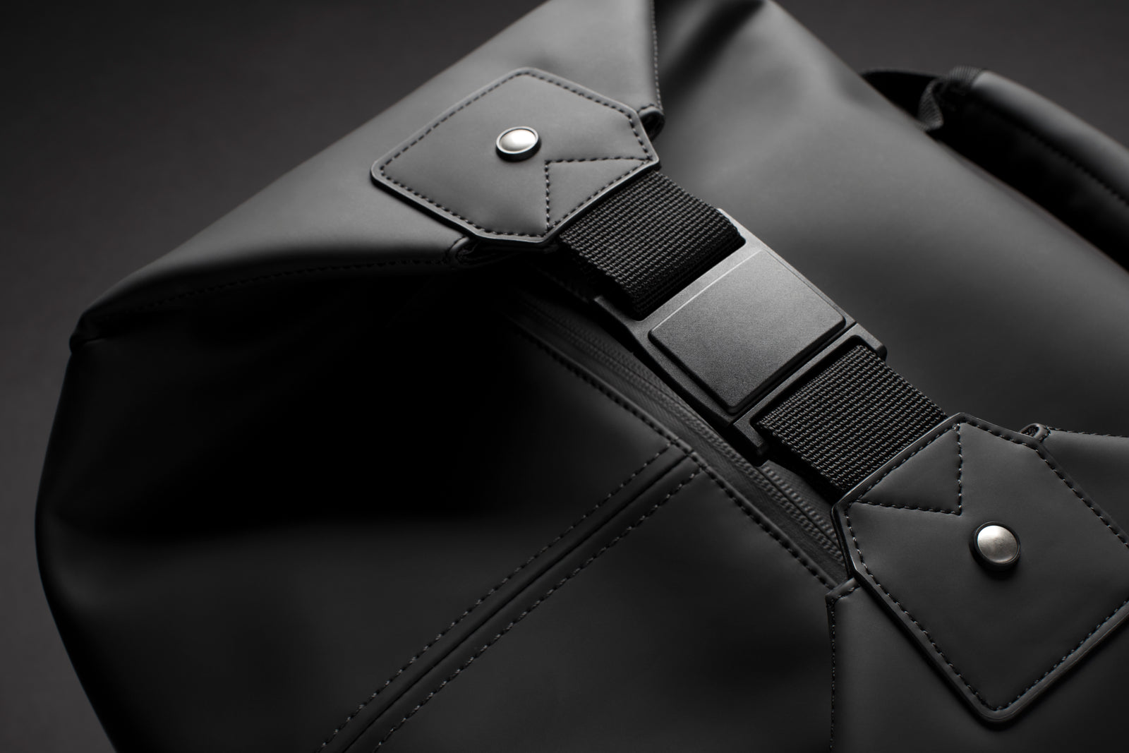 Vacanza Hybrid Duffle Backpack - Best Lightweight Carry On Luggage